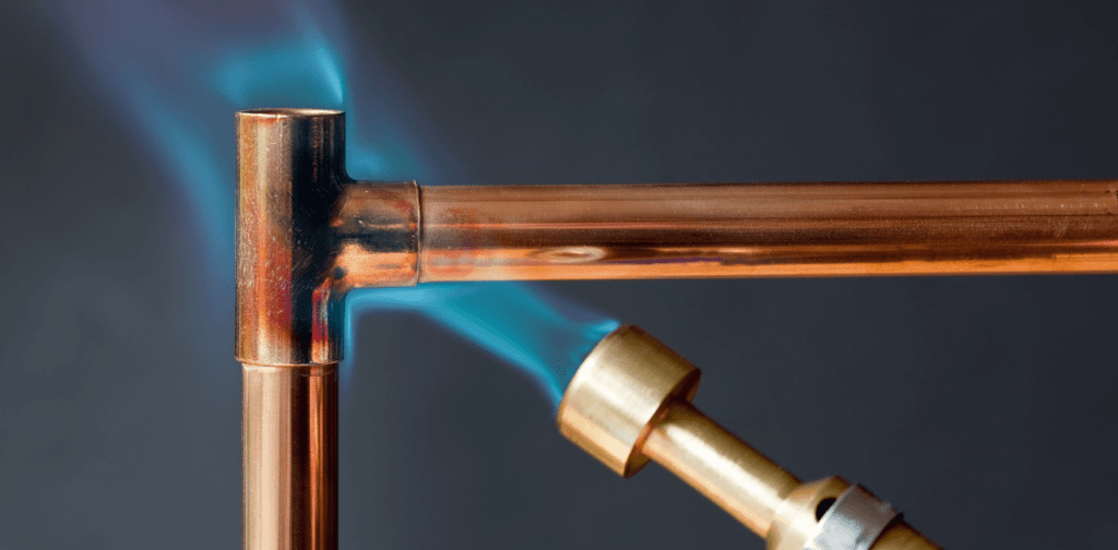 Richtig Kupferrohr löten - 8 Tipps und Tricks für Anfänger